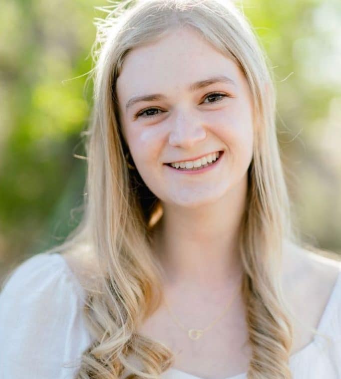 Georgia Bukata | Robertson Scholars